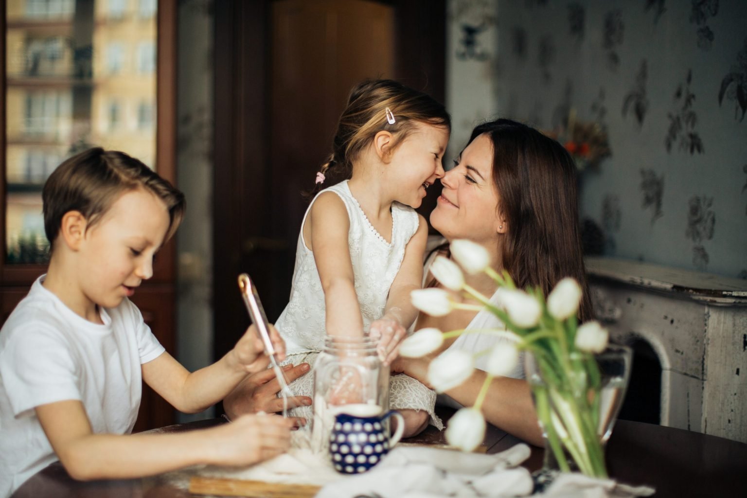 9 Parenting Secrets To Convince Your Child To Do Anything